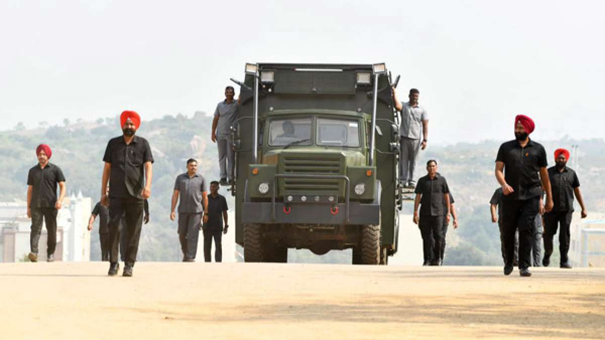 పవన్ కళ్యాణ్ 'వారాహి' వాహనానికి గ్రీన్ సిగ్నెల్.. తెలంగాణలో ...