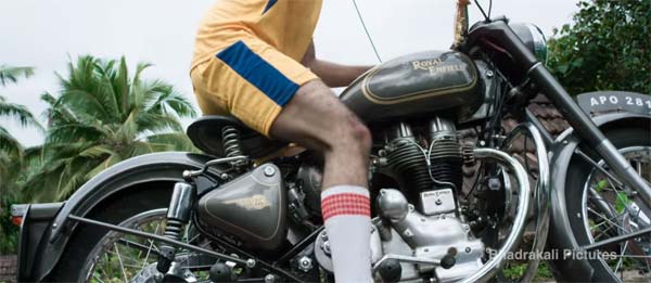 అర్జున్ రెడ్డి మూవీలో ఉపయోగించిన రాయల్ ఎన్ఫీల్డ్ ఇంటర్‌సెప్టార్ బైకు ...